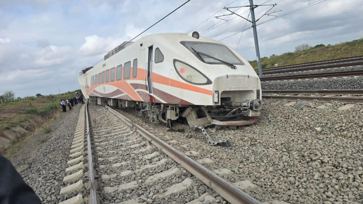 TRC SGR train services resume following early-morning derailment – The ...